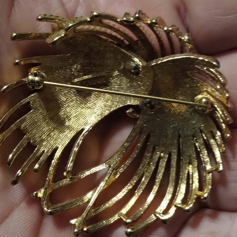 Vtg 1967 Monet Mirador Fireworks Swag Pin Brooch - Gem